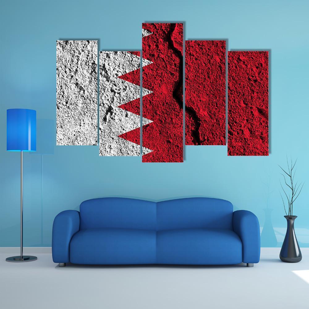Cracked Bahrain Flag Canvas Wall Art - Tiaracle
